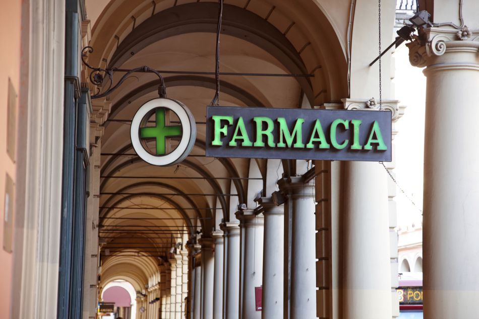 Información de Farmacia italiana para turistas - BlazeTrip