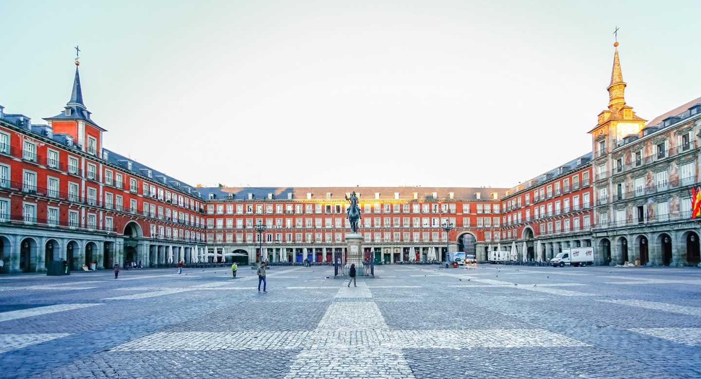 Die Top Dinge zu sehen und Do Rund um die Plaza Mayor - BlazeTrip